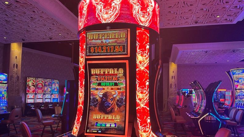 Slot Machines & Video Poker | Hollywood Casino at Kansas Speedway